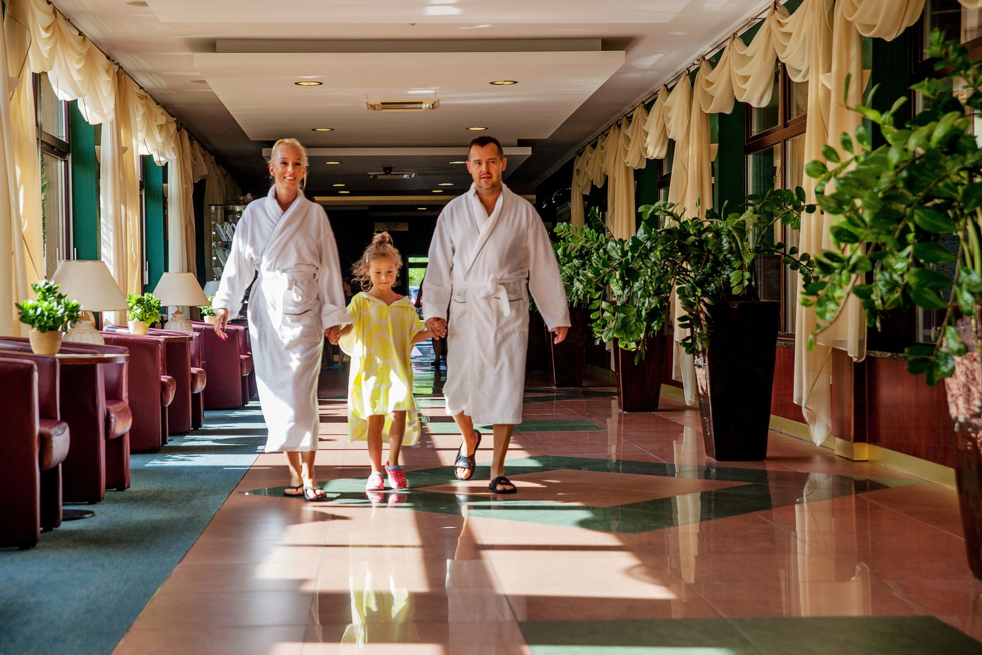 How to dress for a SPA hotel? Comfort Conscious Guest Guide - Hotel ...